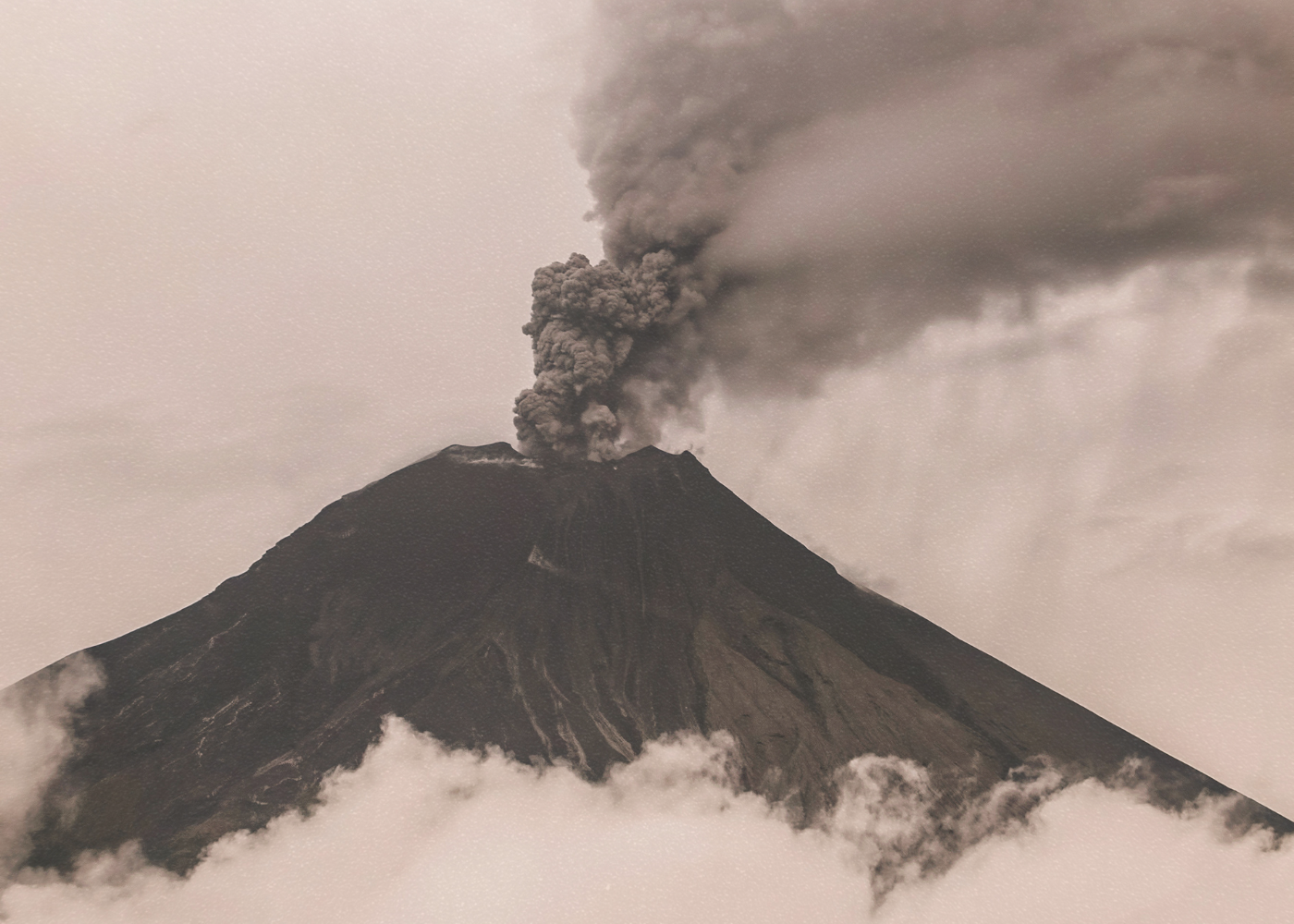 How orgasm is influenced by hormones: a complex but happy ending – Temporal Matters